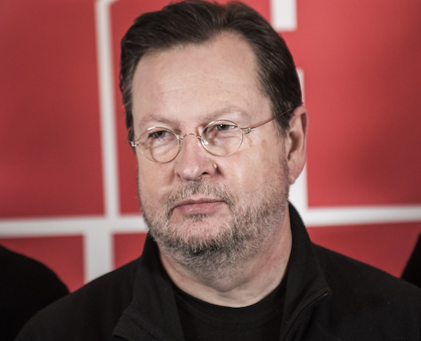 Op med humøret, Lars